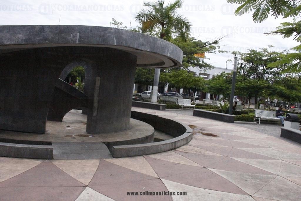 Fuentes del centro en Tecomán en mal estado por falta de recursos ...