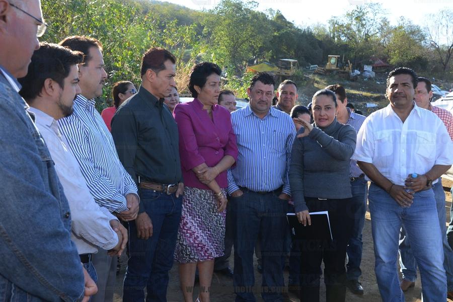 Entrega gobernador obras de saneamiento para Tecomán, Armería e ...