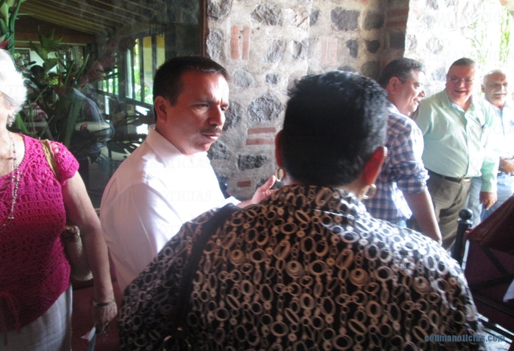 La única encuesta es el trabajo cotidiano: Guillermo Rangel | Colima ...