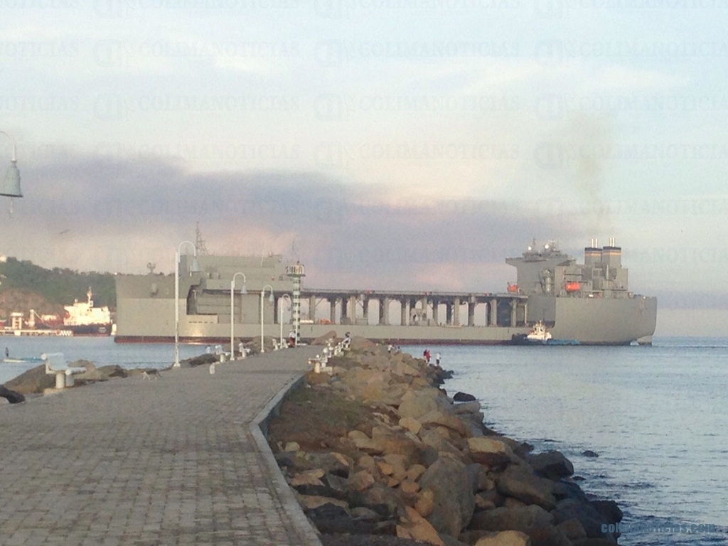 Atraca el impresionante “Lewis B. Puller” de la Marina Norteamericana ...