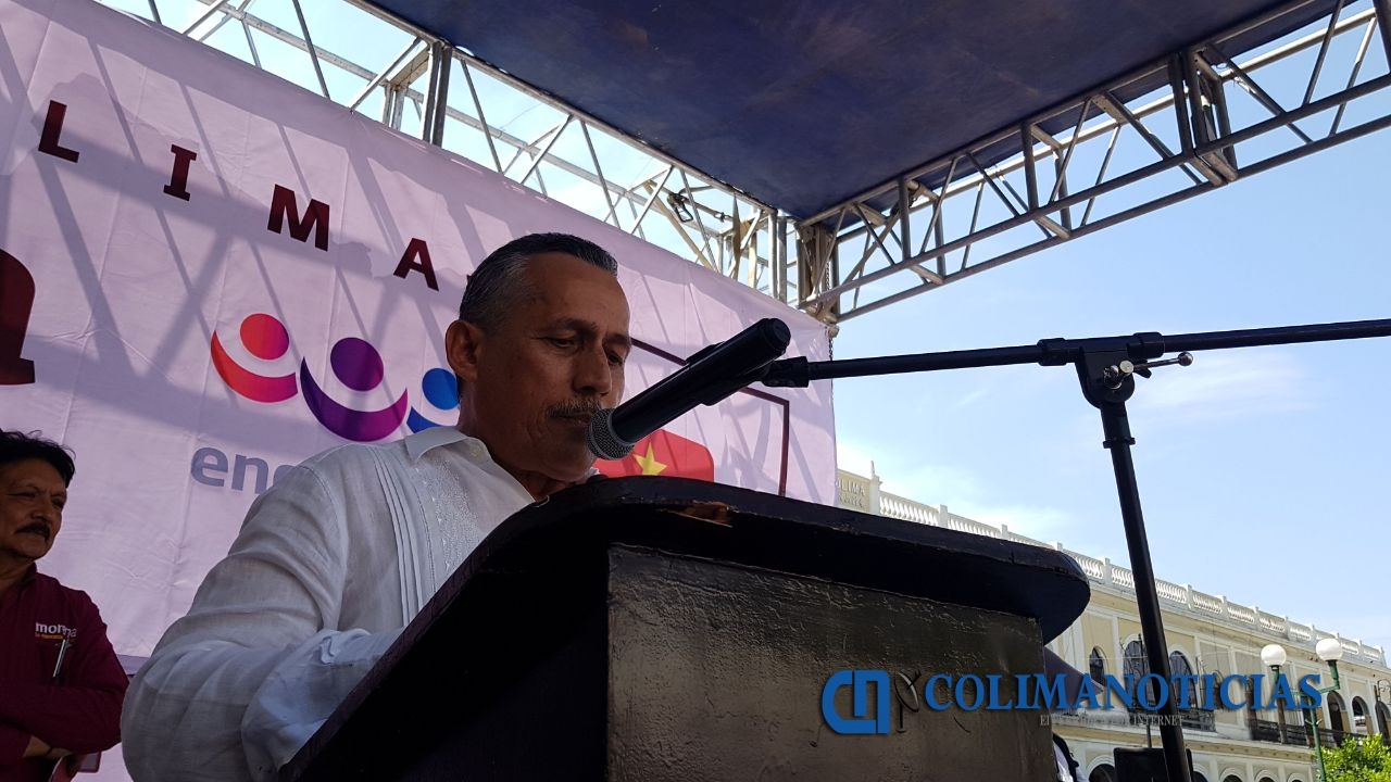Joel Padilla se lleva rechifla en evento de AMLO (VIDEO) | Colima Noticias