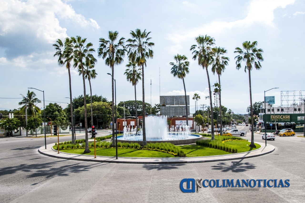 Atención y limpieza diaria a la Glorieta Monumental capitalina | Colima ...