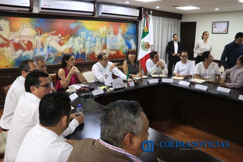 Gobernador pide a alcaldes “apretarse el cinturón” | Colima Noticias