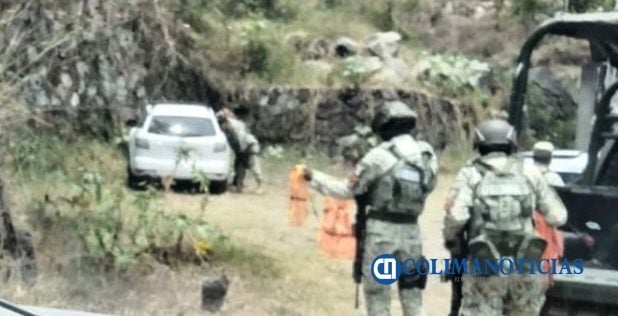 Encuentran a una mujer sin vida dentro de una camioneta en el crucero ...